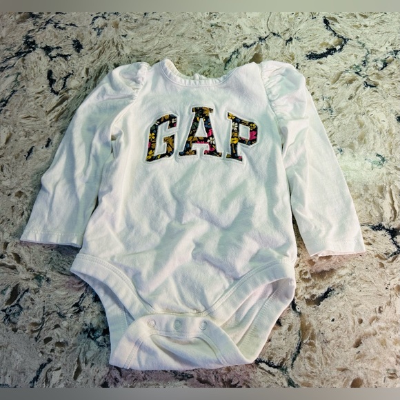 GAP | One Pieces | Baby Gap Floral Puffed Sleeves Onesie | Poshmark